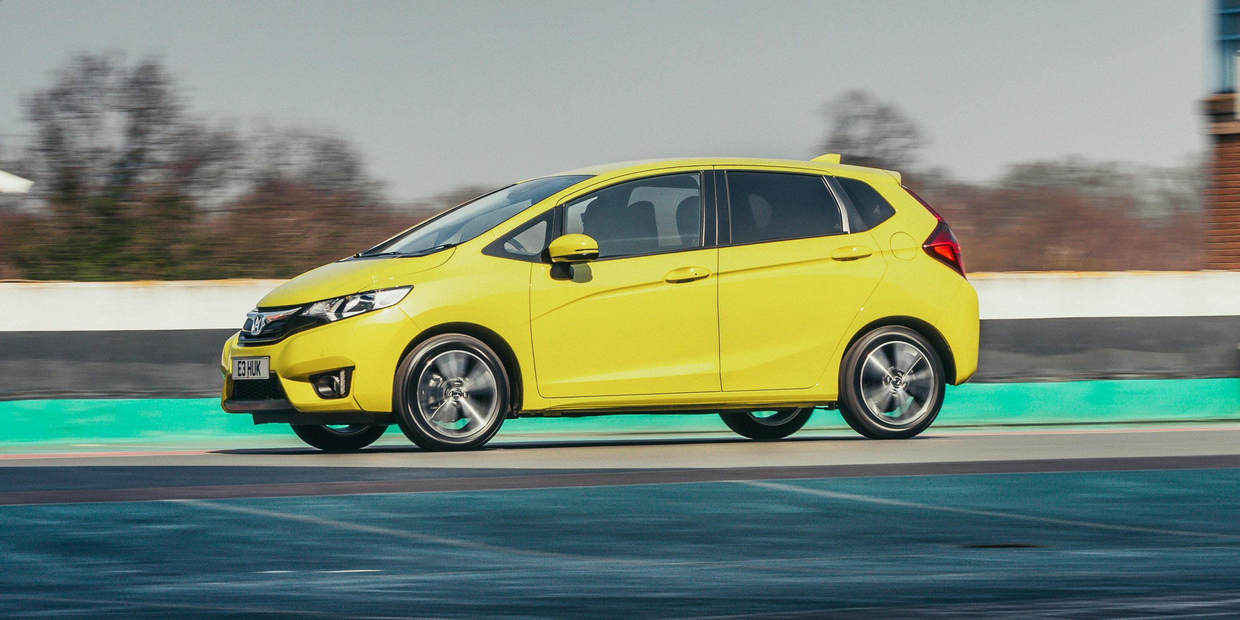 Honda Jazz Review | carwow