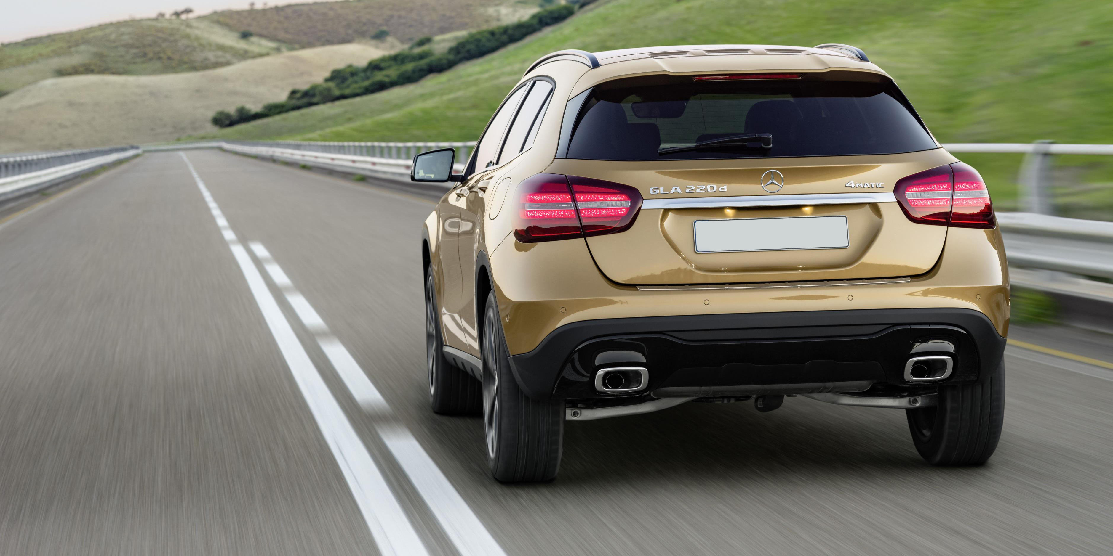 Mercedes GLA Review | carwow