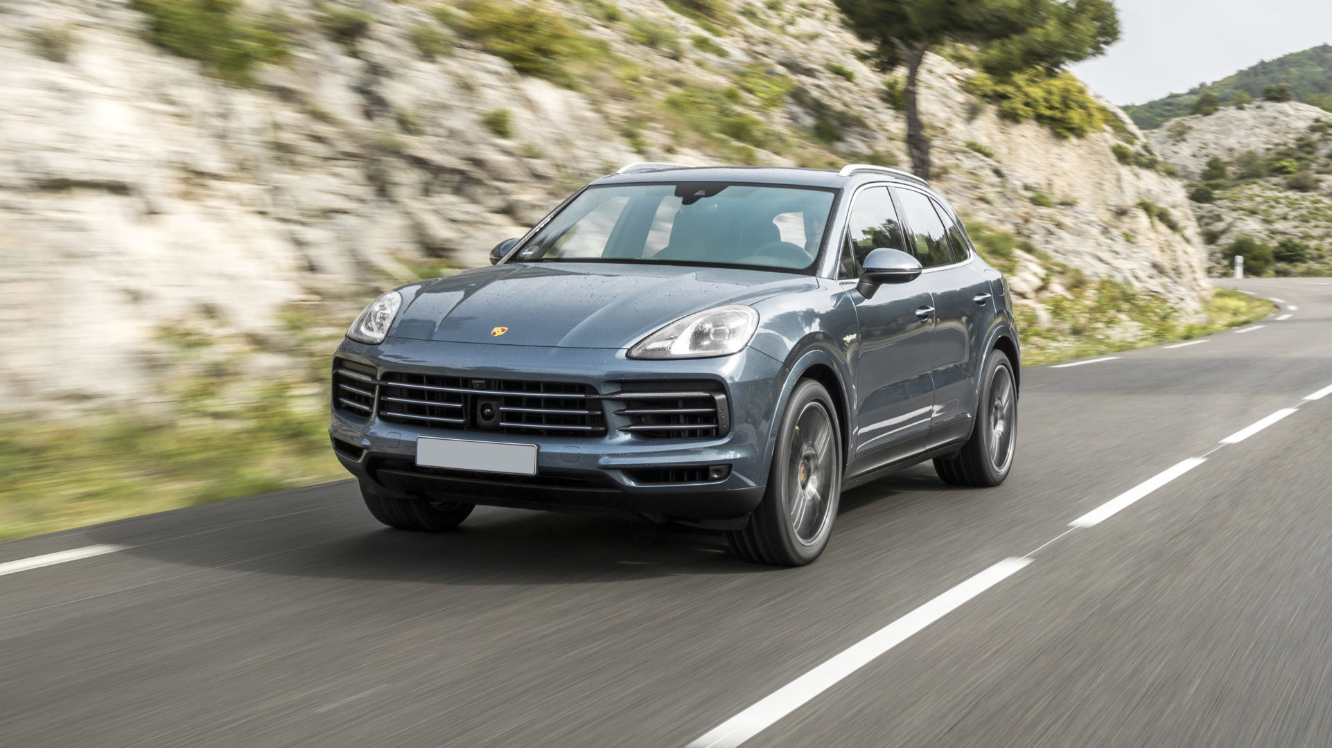 10 best Land Rover Defender alternatives | Carwow