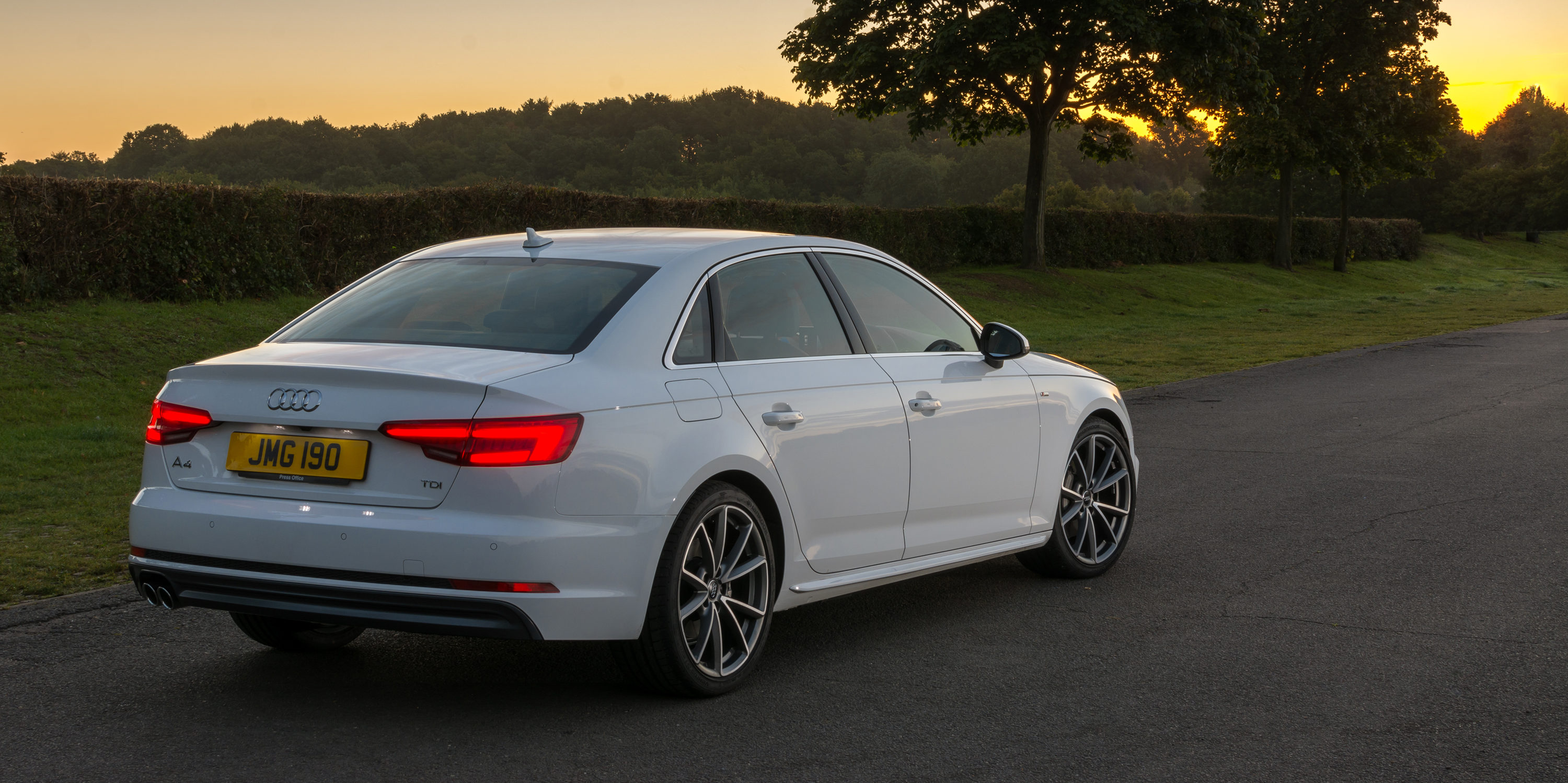 Audi A4 Review | carwow