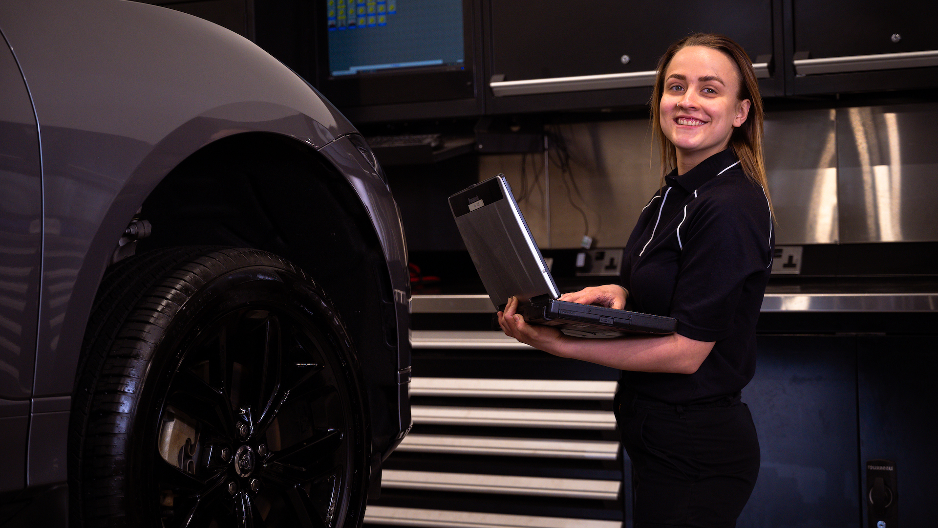 McLaren 570S Convertible Colours | Free & Paid Options | Carwow