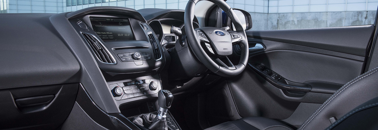 Ford Focus Estate Review | carwow