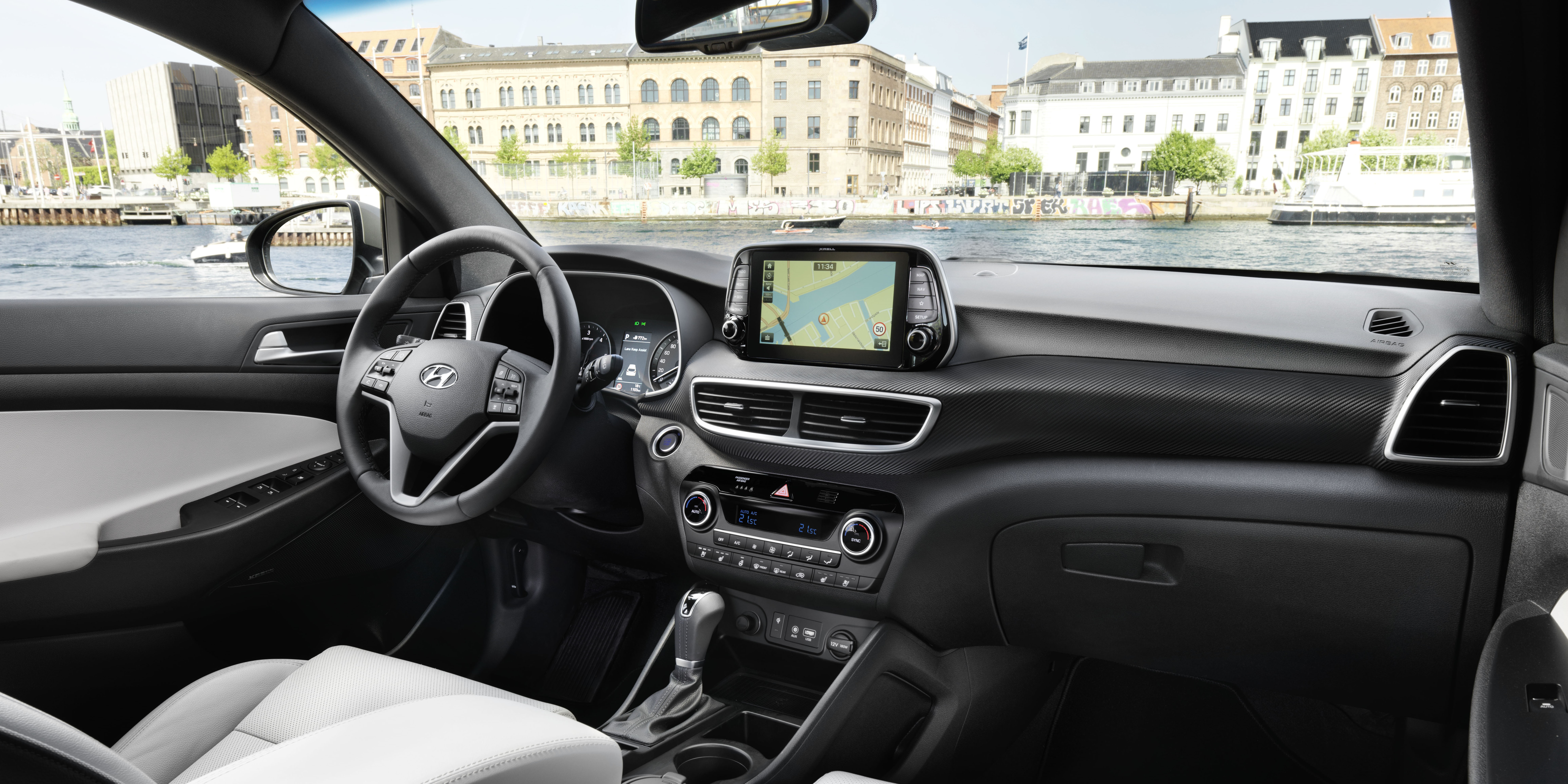 New Hyundai Tucson (2018-2020) Review | Drive, Specs & Pricing | carwow