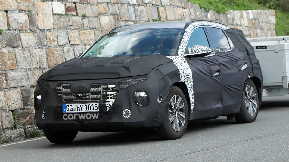 New Hyundai Tucson spotted: here's what we know so far | carwow