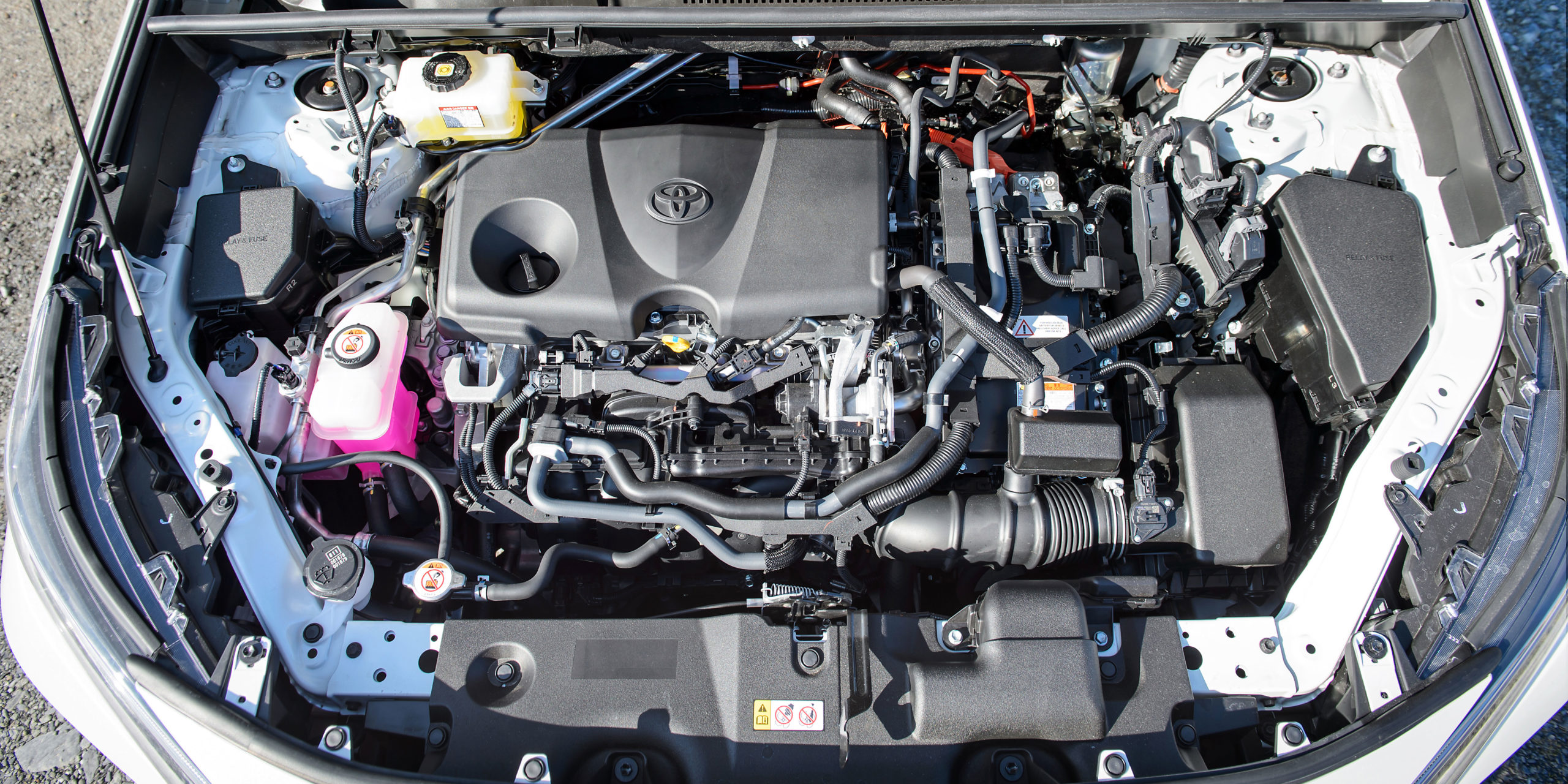 Toyota RAV4 Hybrid Review 2022 | Drive, Specs & Pricing | carwow