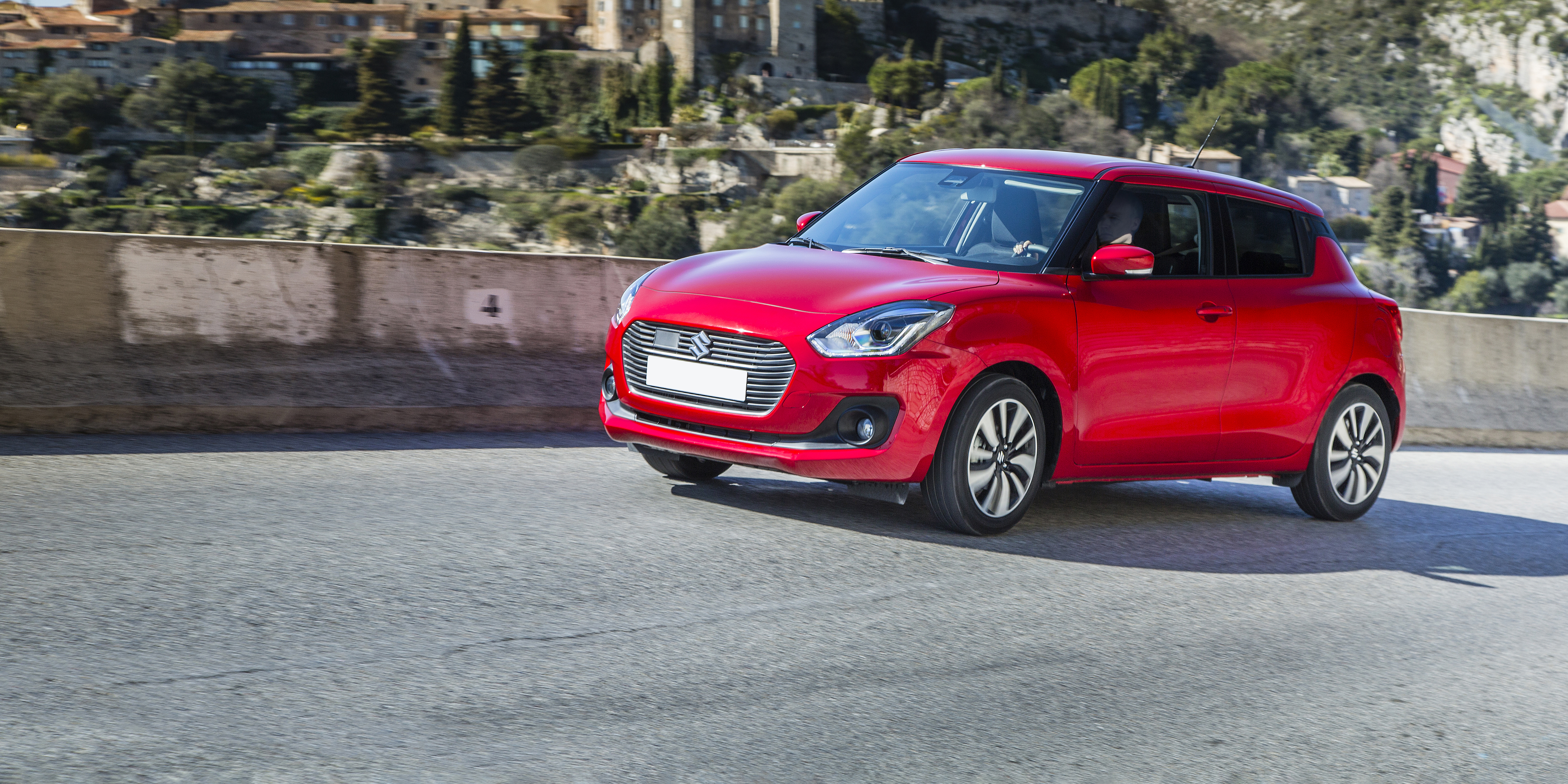 Suzuki Swift 2017 Review | carwow