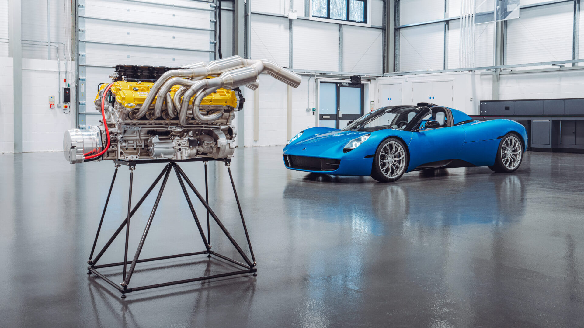 Gordon Murray Automotive T.33 Spider: open-top V12 supercar revealed ...