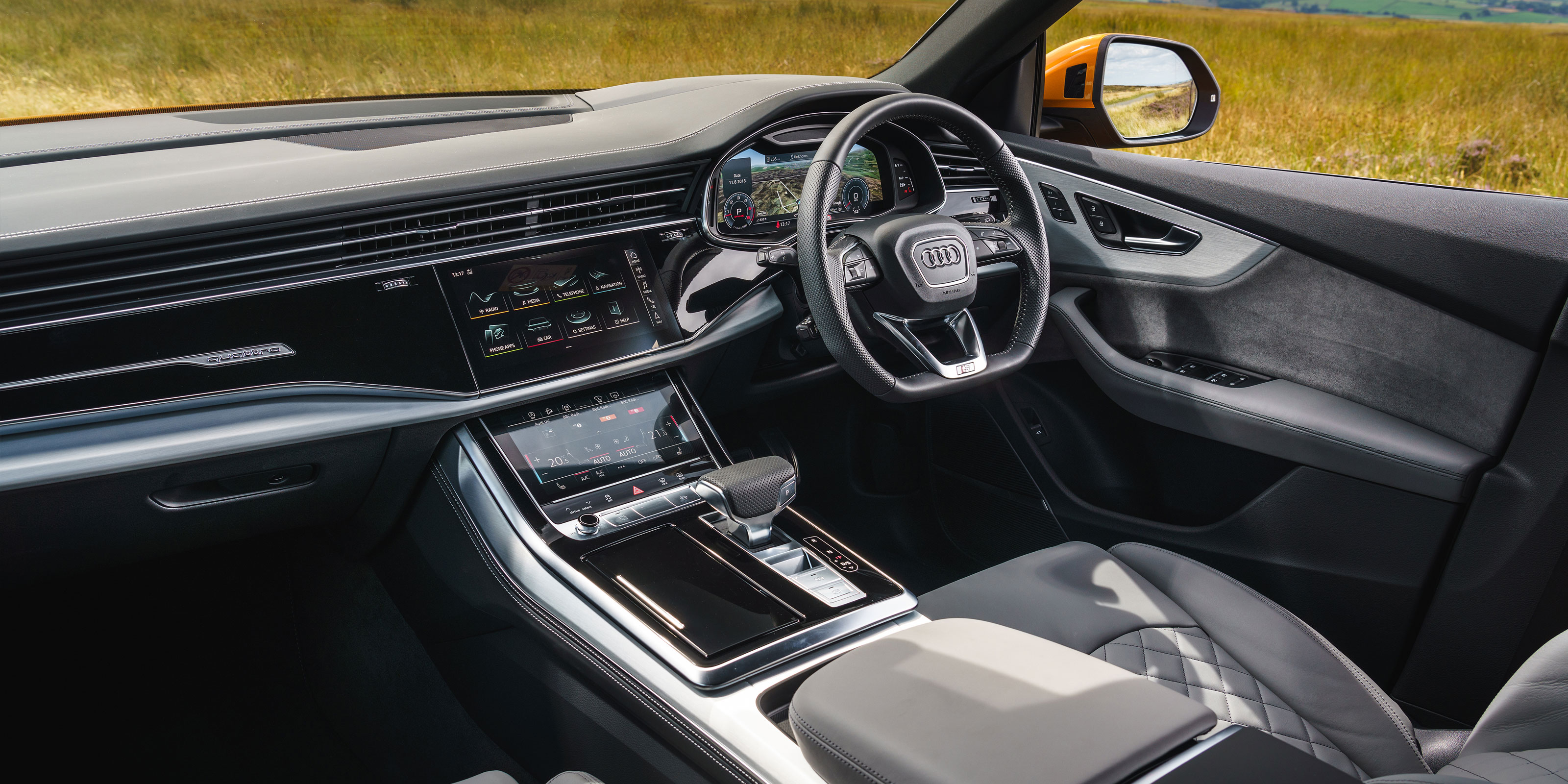 Audi Q8 Review 2022 | Drive, Specs & Pricing | carwow