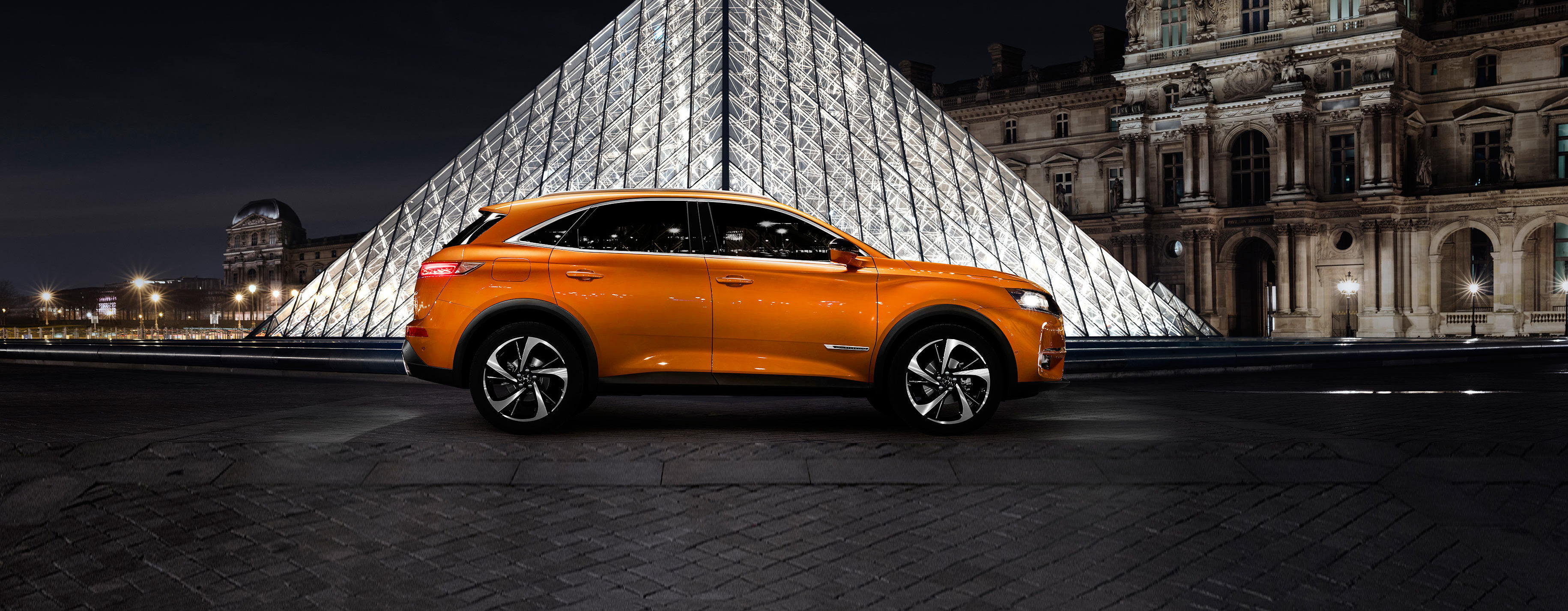 New DS cars | Reviews of DS models | carwow