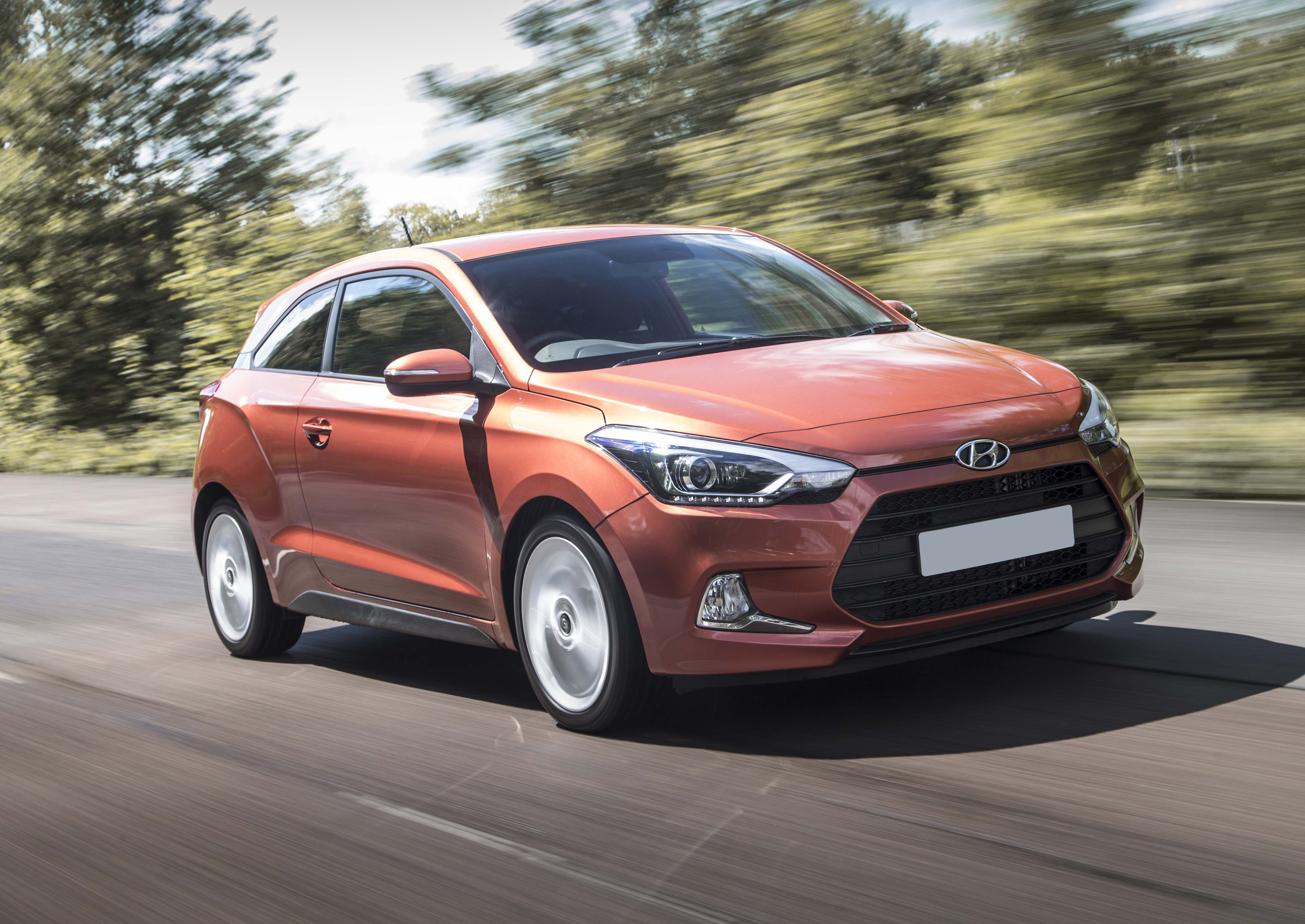 Hyundai i20 review | carwow