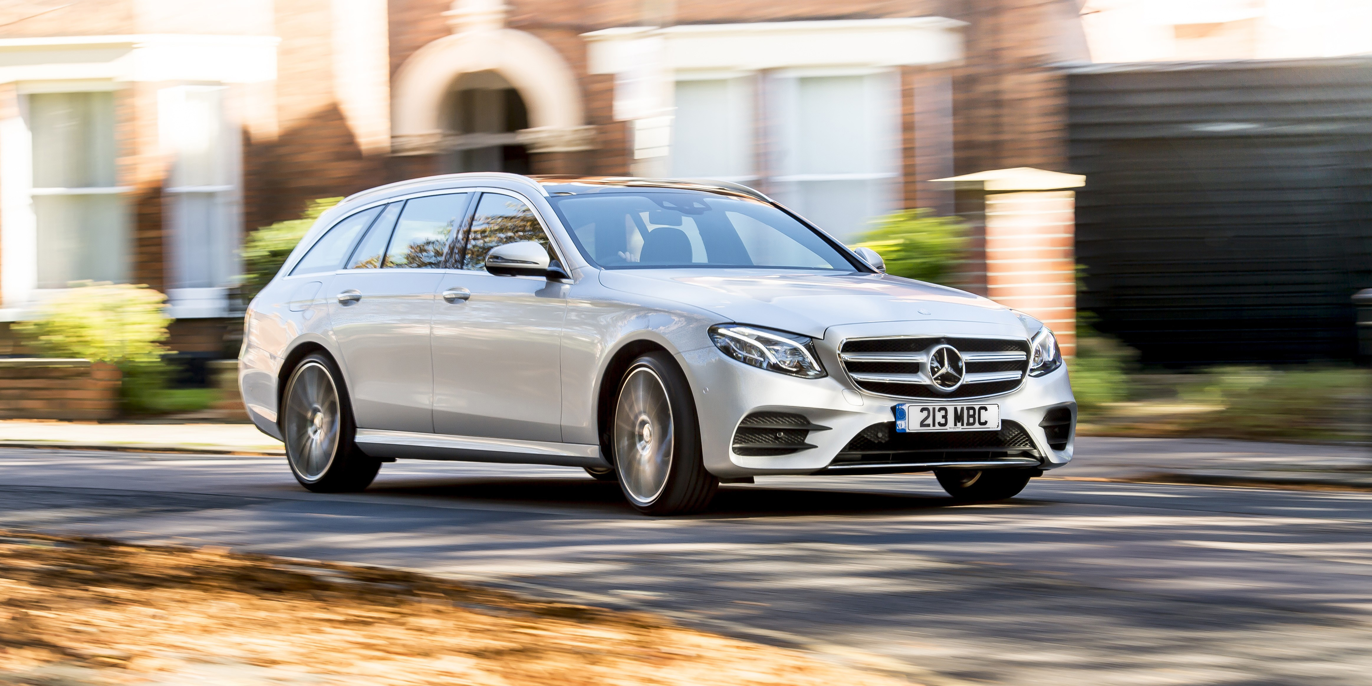 Mercedes E-Class Estate Review | carwow