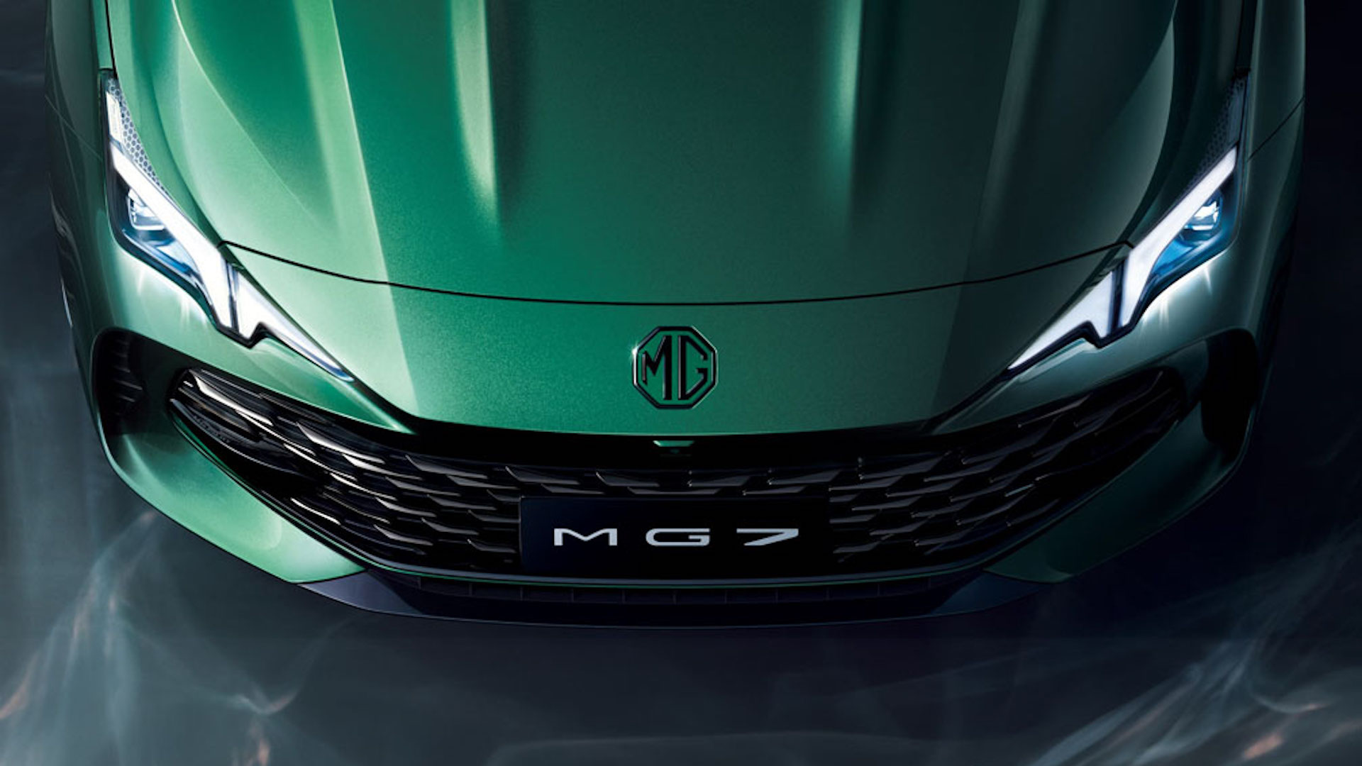 Five Cool Features of the new MG7 | Carwow