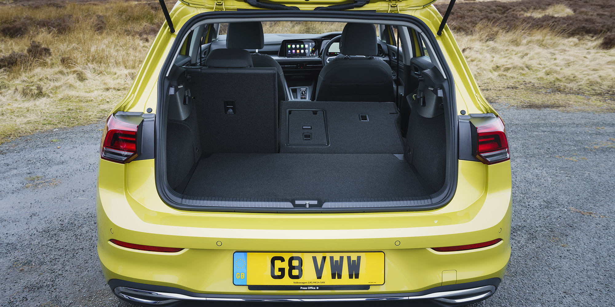 Volkswagen Golf Review 2022 | Drive, Specs & Pricing | carwow